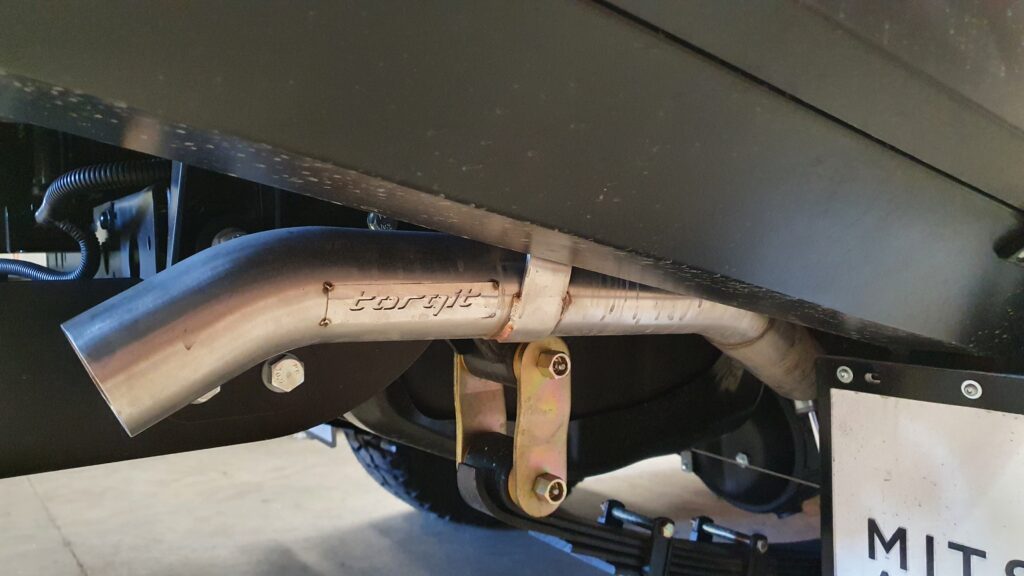3.5 Inch Single Exit Exhaust for 79 Series 4.5L Landcruiser : Torqit