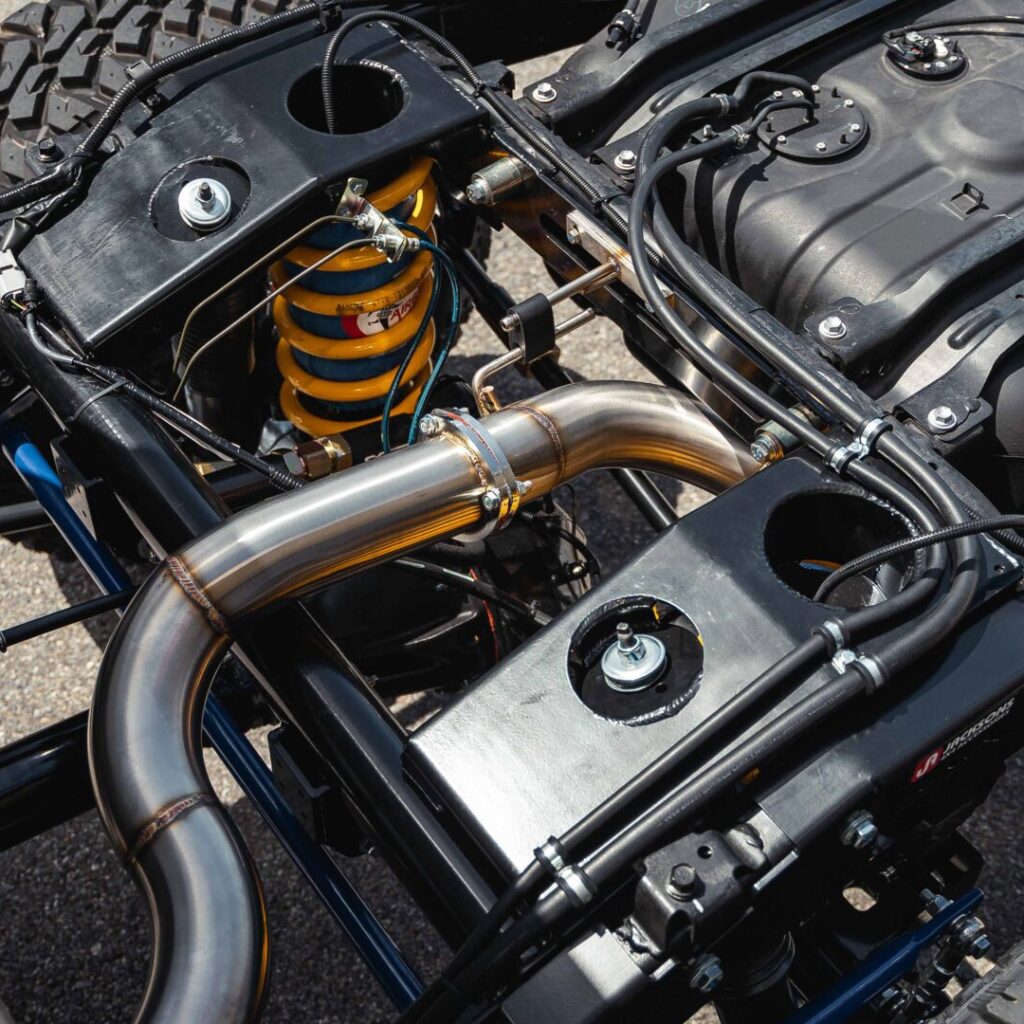 HS8148SS Single Exit Exhaust: Power and Performance | Torqit